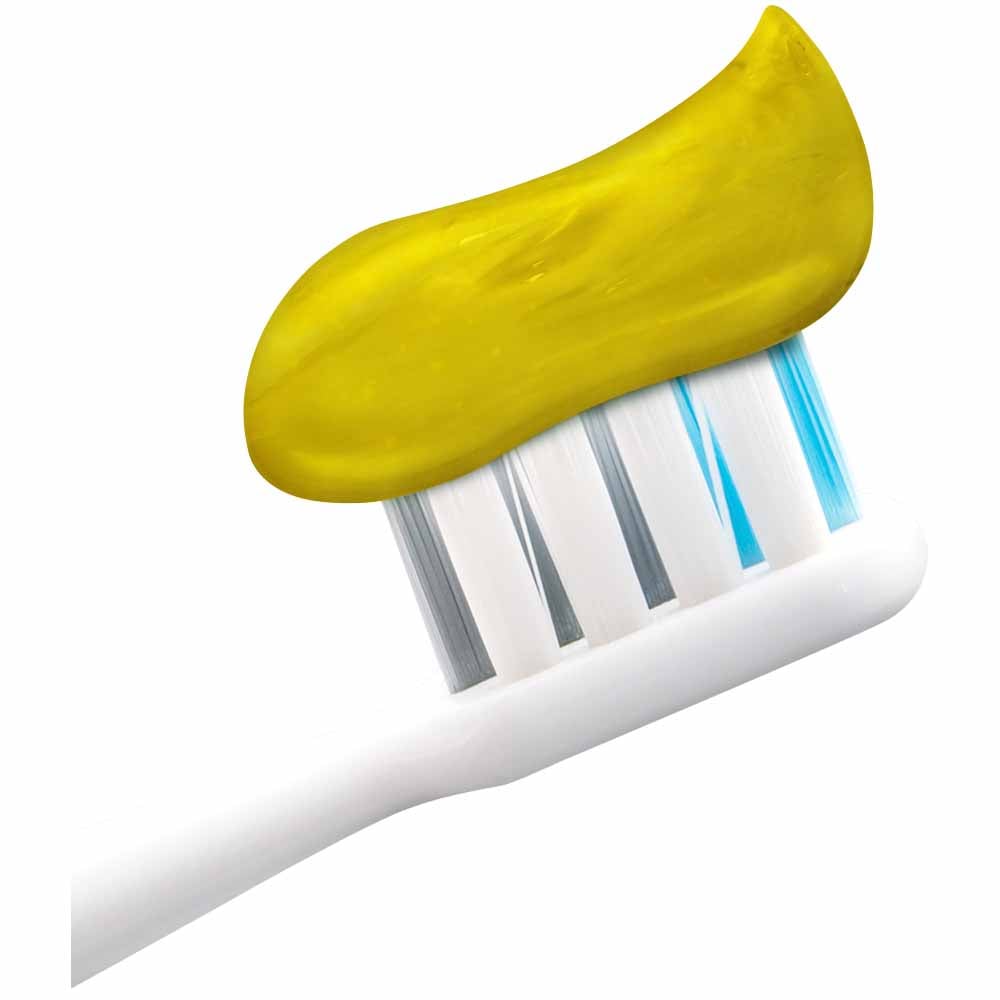 Colgate Natural Coconut Toothpaste 75ml | Wilko