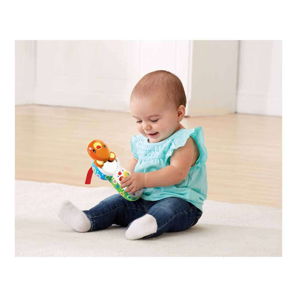 VTech Peek and Play Phone | Wilko