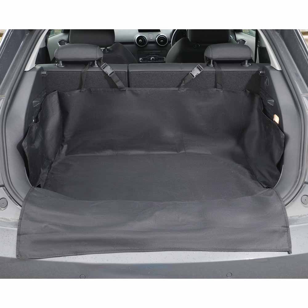 boot mat in car Cinosural International School