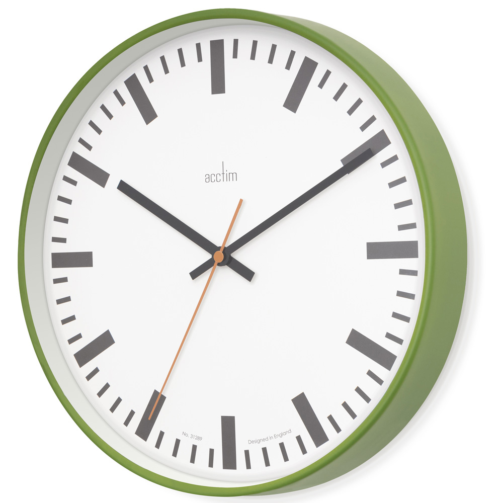 Acctim Grass Victor Wall Clock 30cm | Wilko
