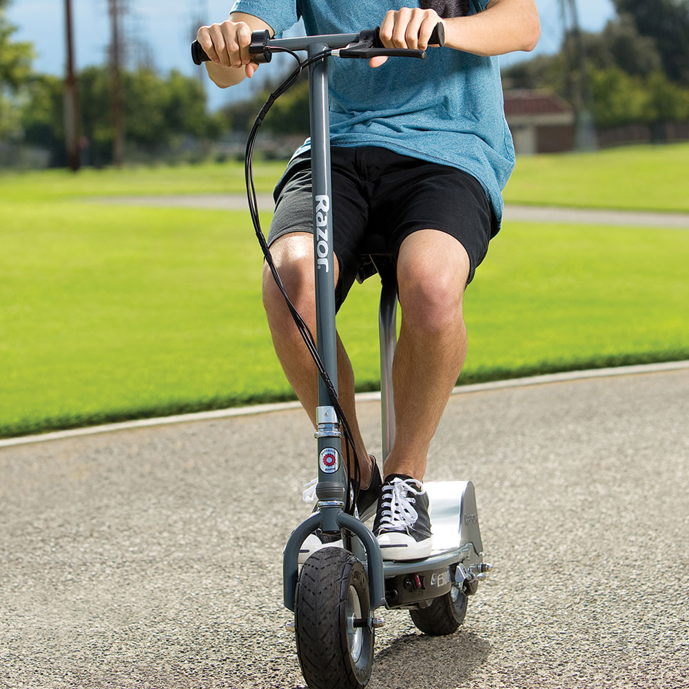 Razor E300S 24 Volt Matt Grey Scooter | Wilko