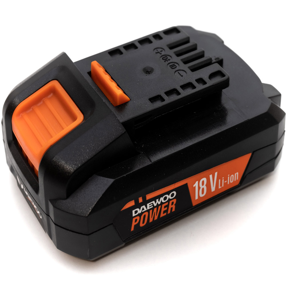 Daewoo U-Force 18V 4 x 2.0Ah Lithium-Ion Batteries with Charger | Wilko