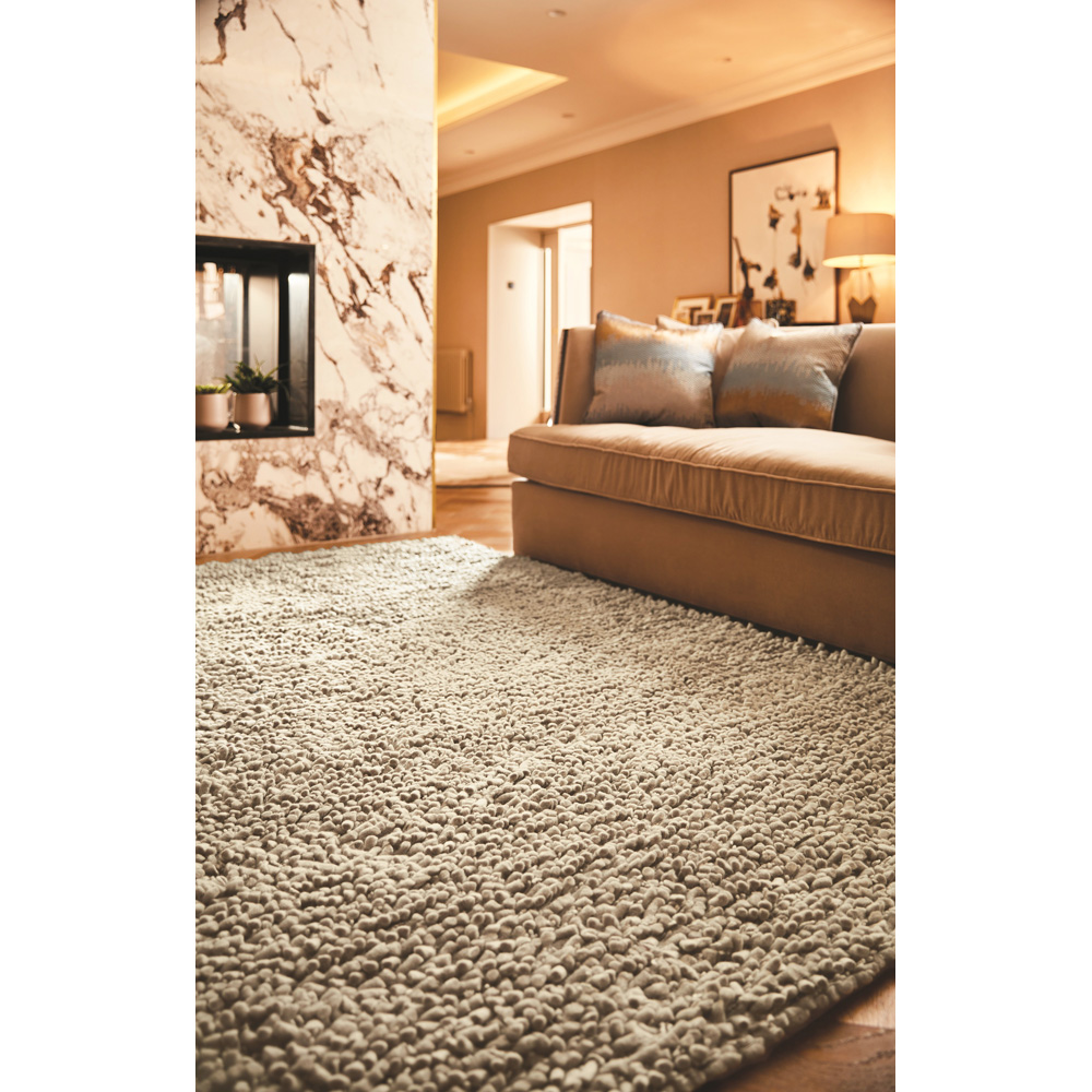 Rug Guru Maine Oyster New Zealand and European Wool Rug 120 x 170cm | Wilko