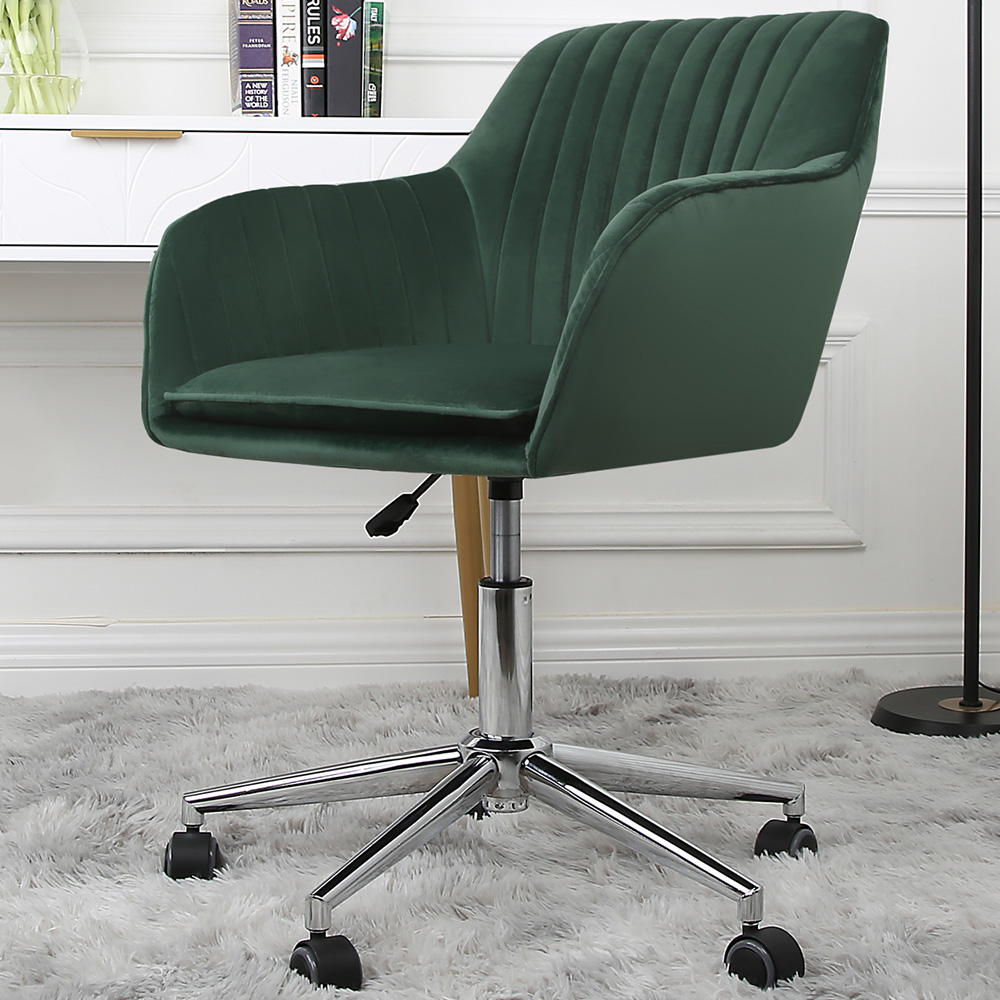 Briseis Green Adjustable Swivel Office Chair | Wilko